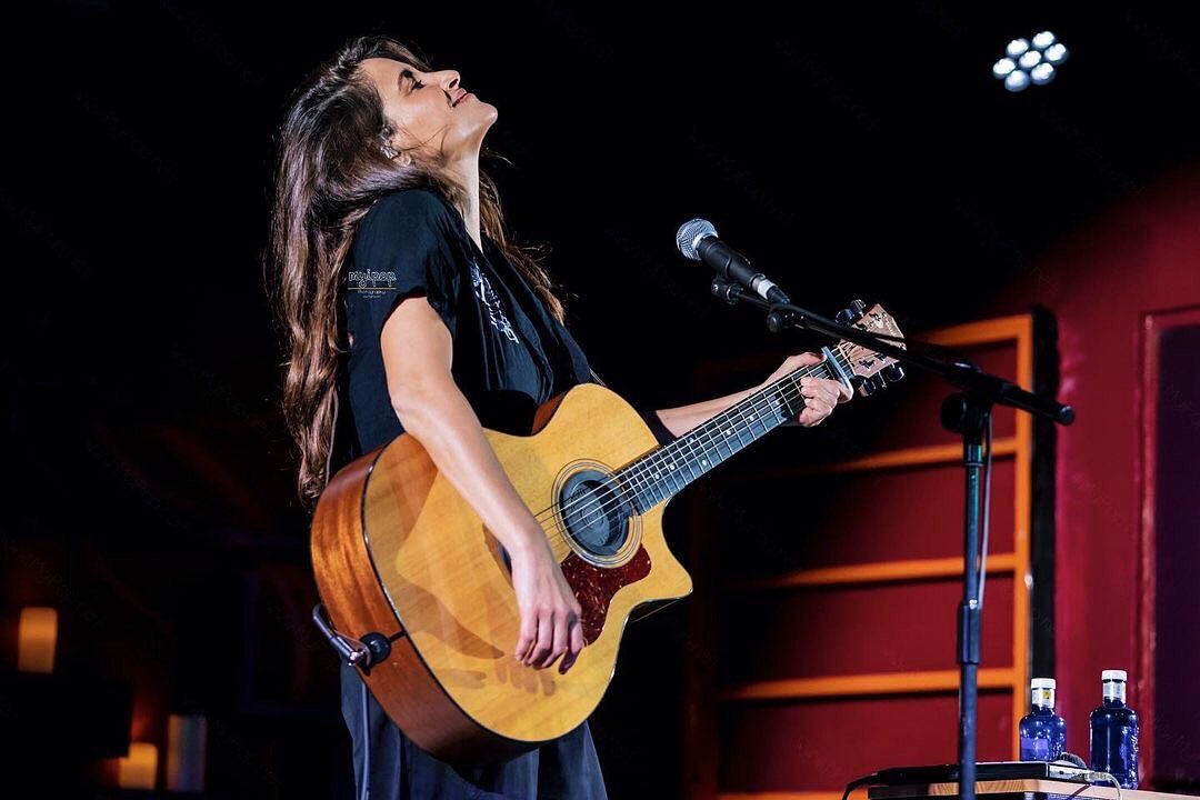 Georgina León y la magia de una voz especial